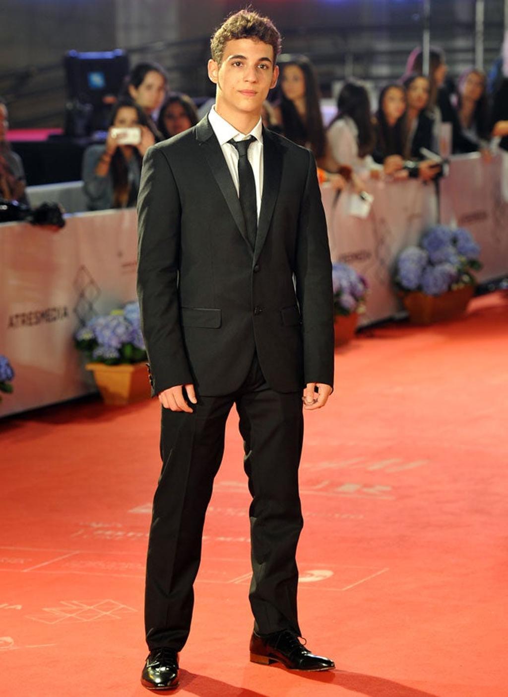 El reencuentro: Miguel Herrán y Sandra Escacena, 'río' de cariño en ...