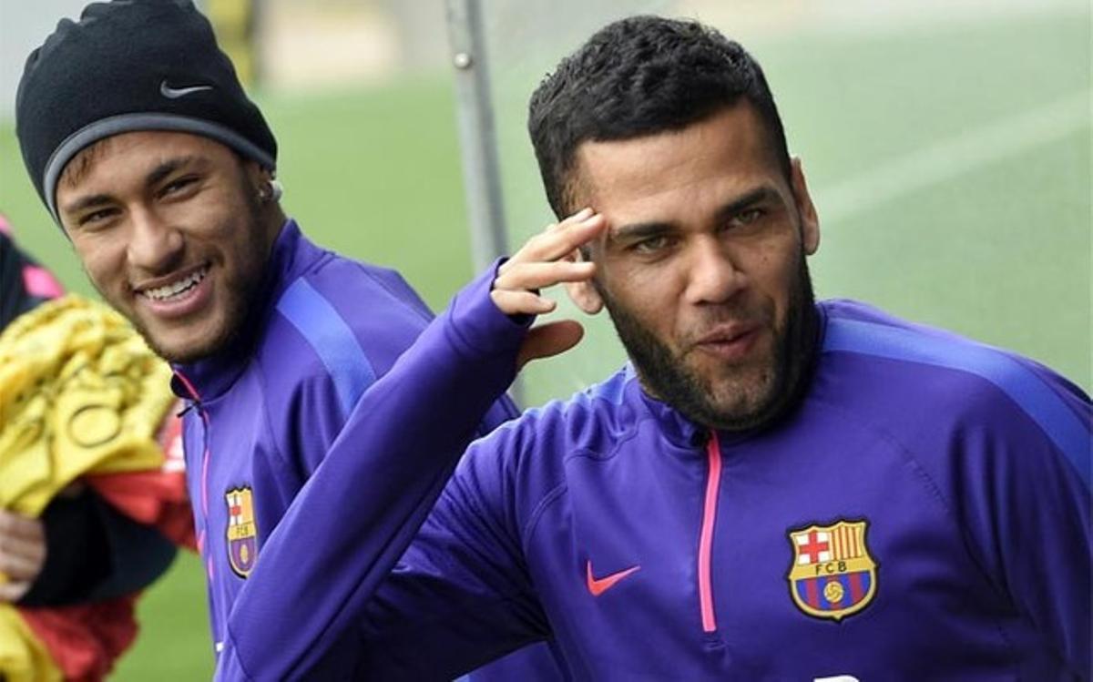 Alves: "Mi corazón es feliz" | barca | sport.es