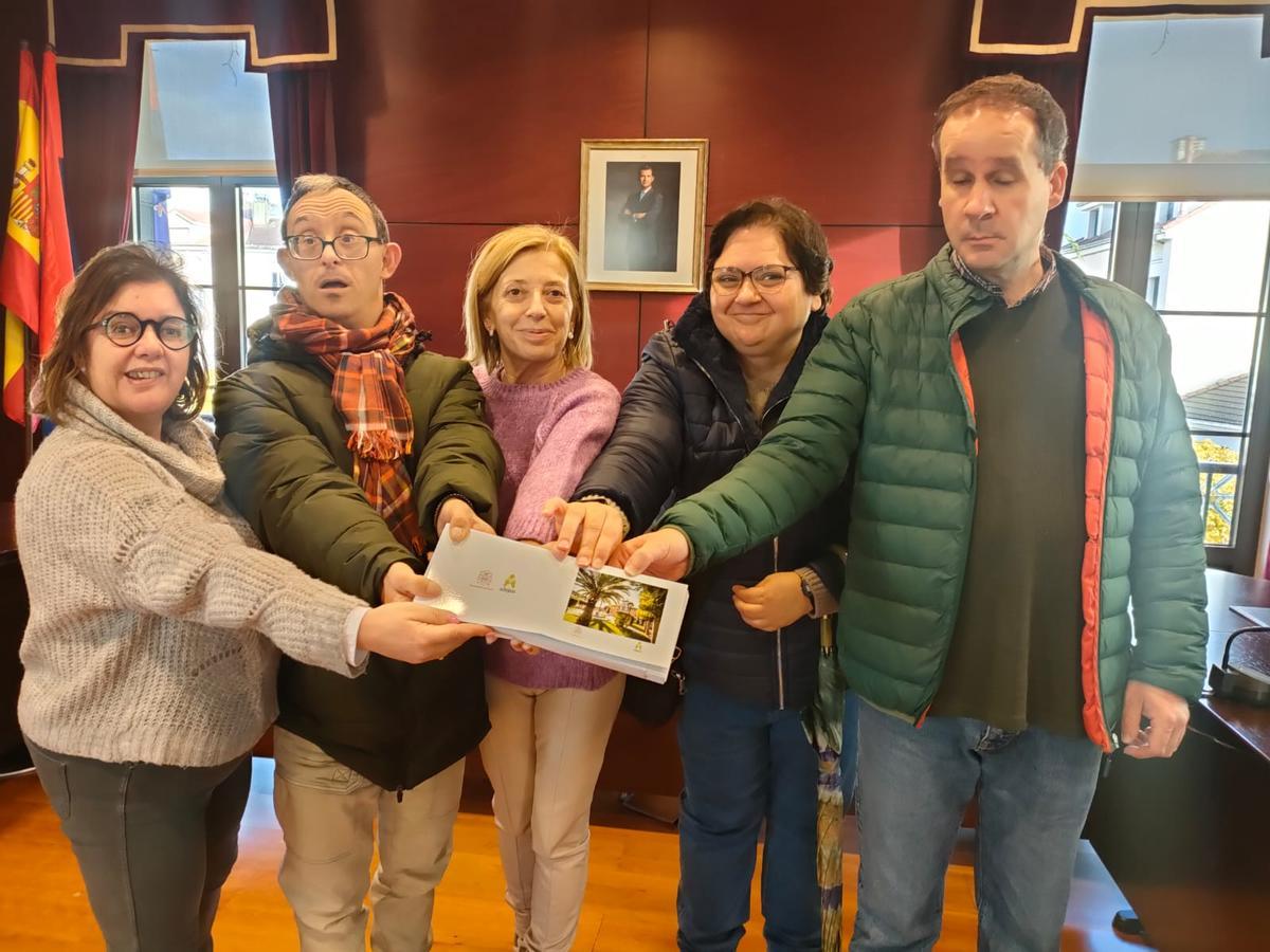 El Ayuntamiento de Noreña y la asociación Adepas felicitan juntos la ...