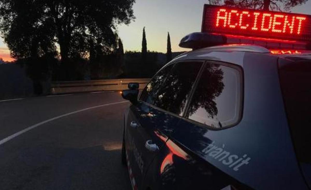 Tres ferits lleus en un accident de trànsit a Sant Pere Sallavinera