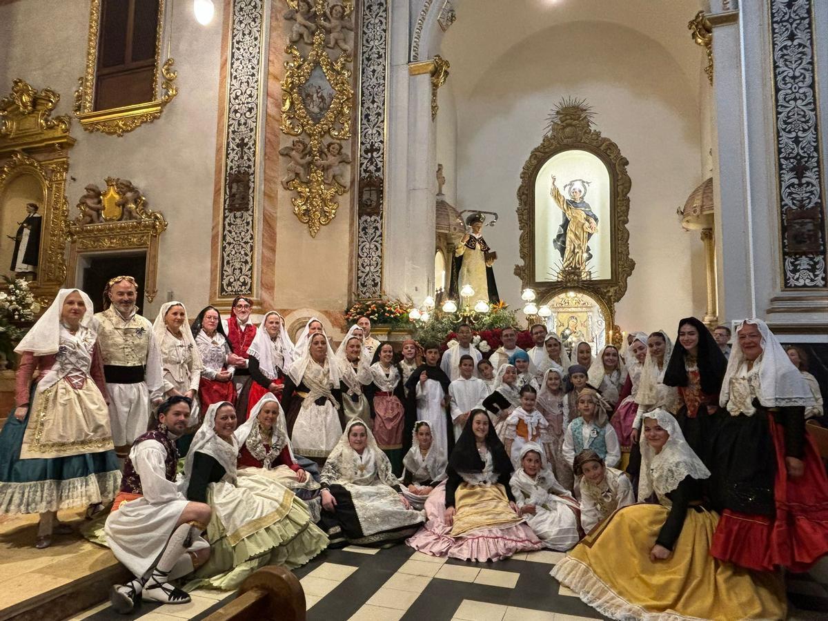 Torrent celebra el tradicional traslado de Sant Vicent Ferrer