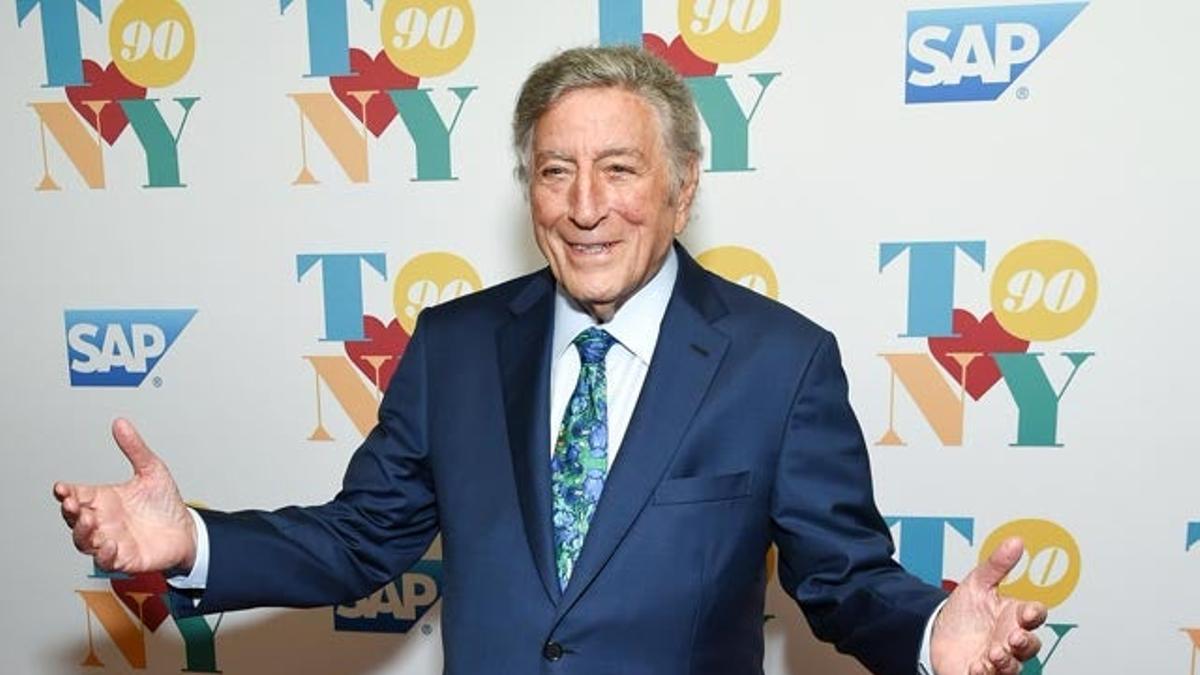 Tony Bennett celebra su 90 cumpleaños rodeado de amigos - Cuore
