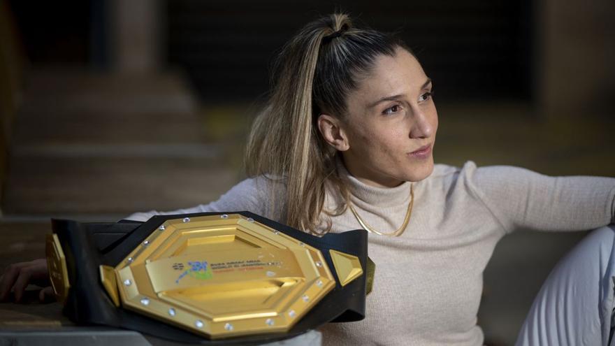 Isabel Calvo: "Ja hem deixatenrere allò de l’esport de delinqüents i ...