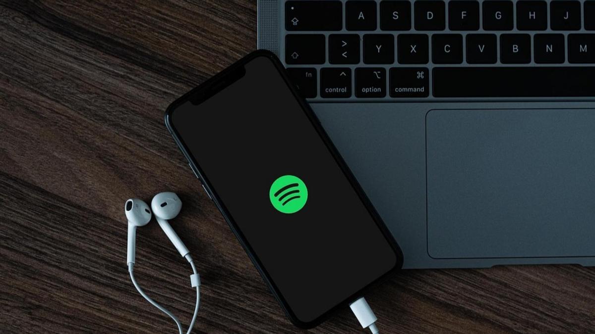 Oír las emociones: los mejores pódcasts sobre bienestar emocional