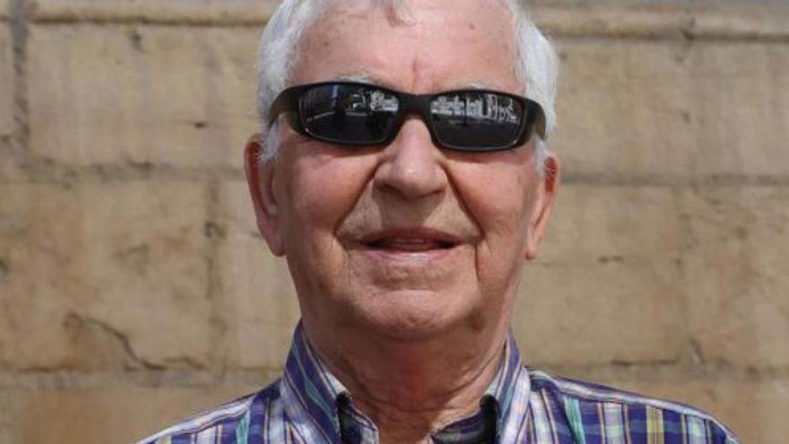 "A mí me salvan la belleza y verdad de la poesía, como pedía Nietzsche"