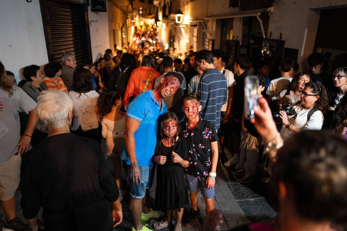 El Zombie Walk recorre las calles de Sitges