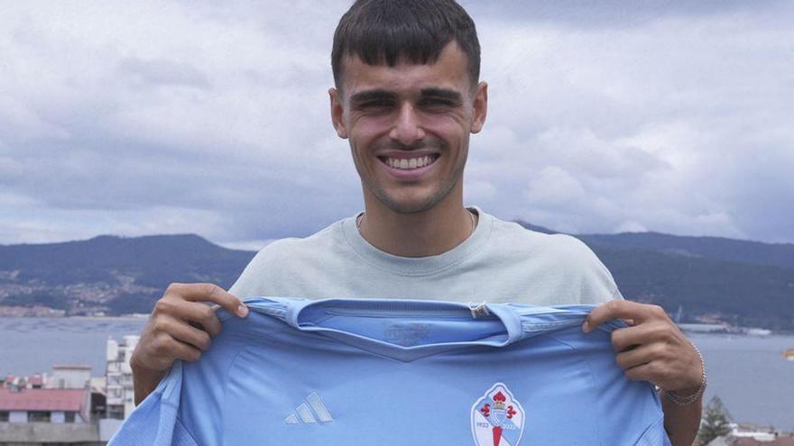 El Celta Fortuna firma por tres años al medio gondomareño Miguel Román