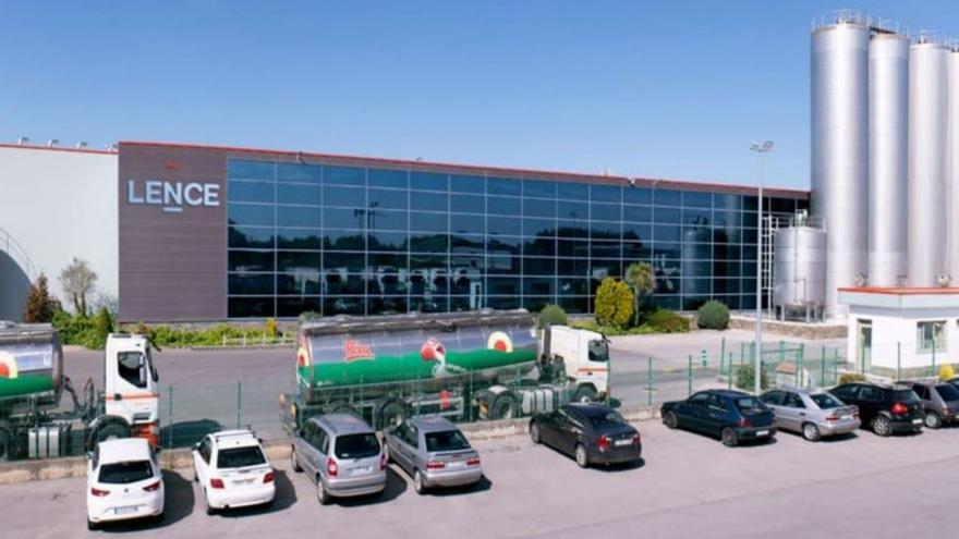 El Comisionado del Perte Agroalimentario visita el Grupo Lence por ...