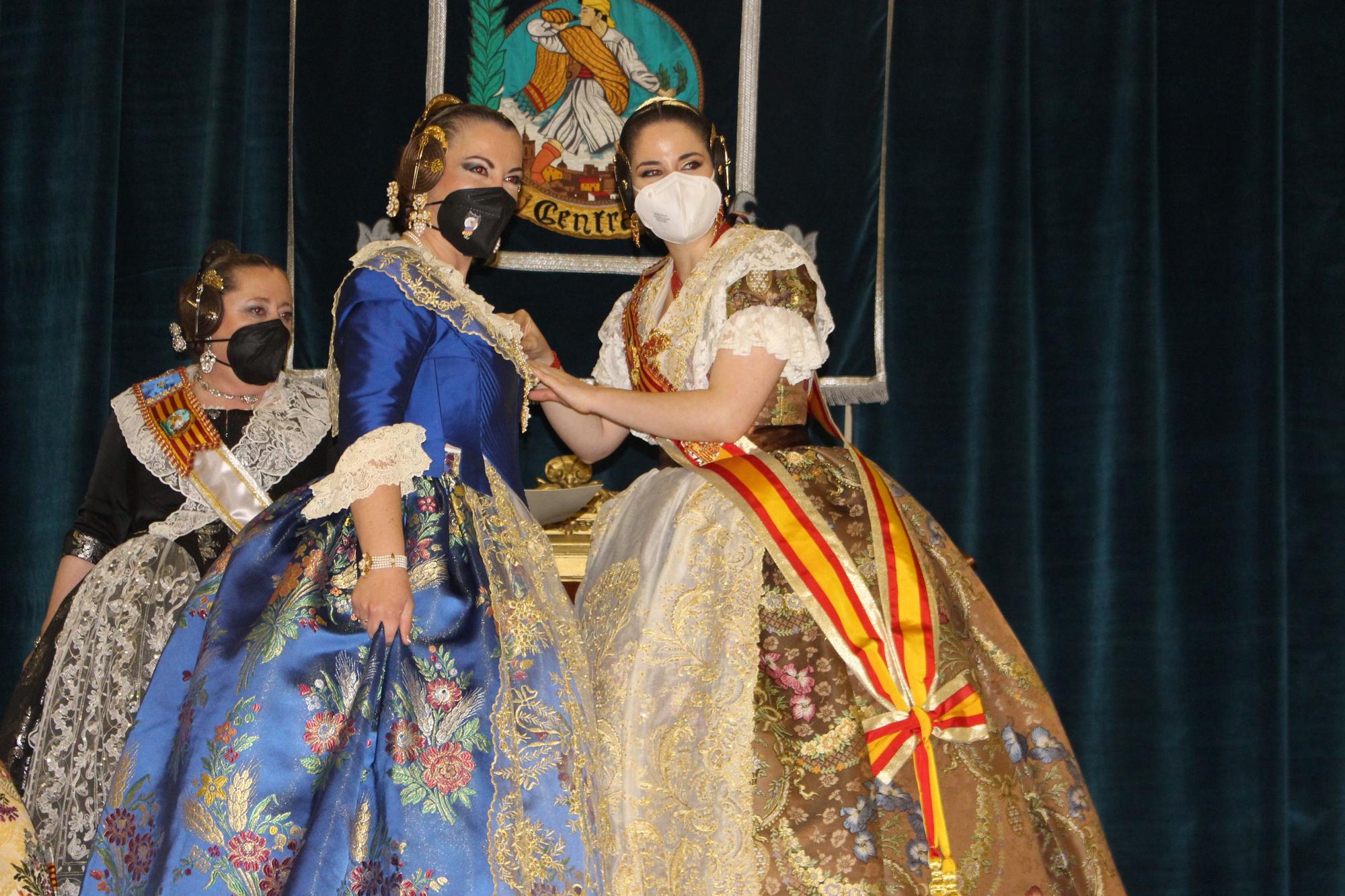 Quatre Carreres reconoce a sus falleros "brillants" y a sus falleras ...