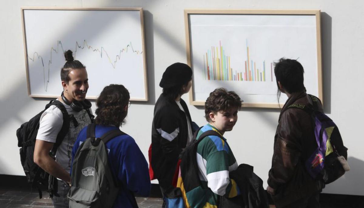 Maite Centol regresa a la Escuela de Arte de Oviedo con lo mejor de su ...