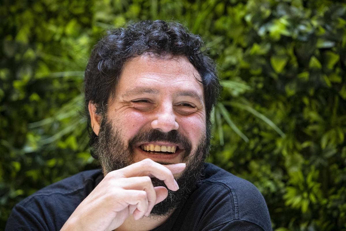 El Kanka Estoy Que Me Canto Encima El Periódico