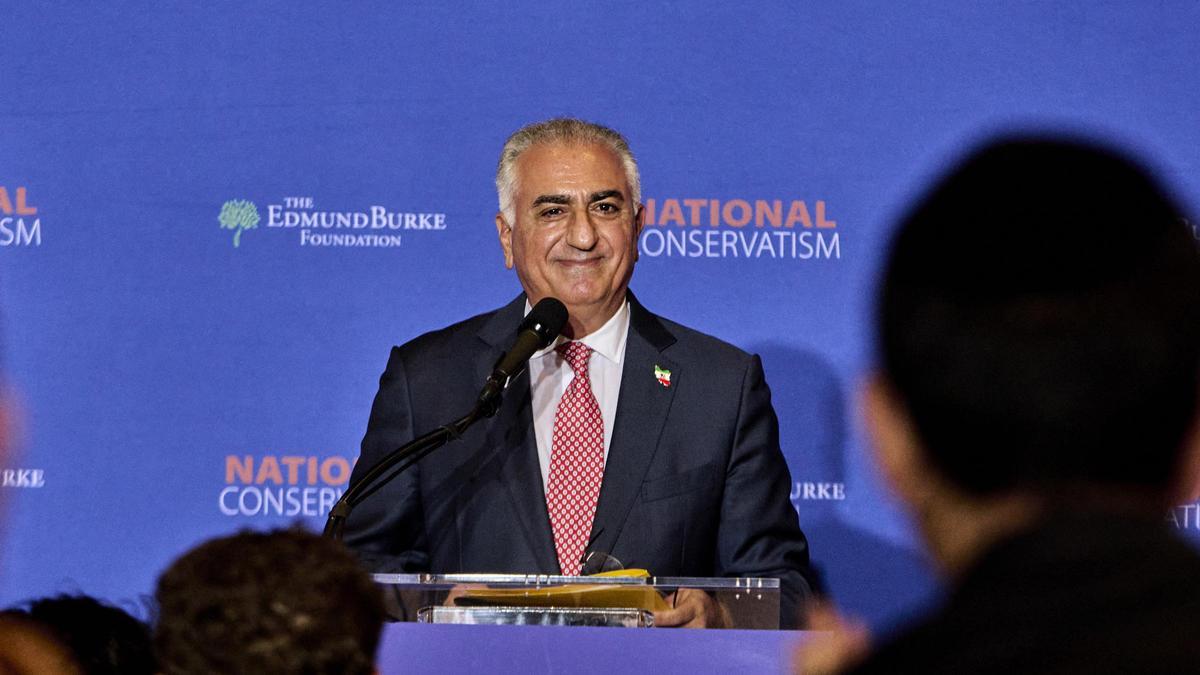 Reza Pahlaví, recuperando el mito, por Josep Cuní