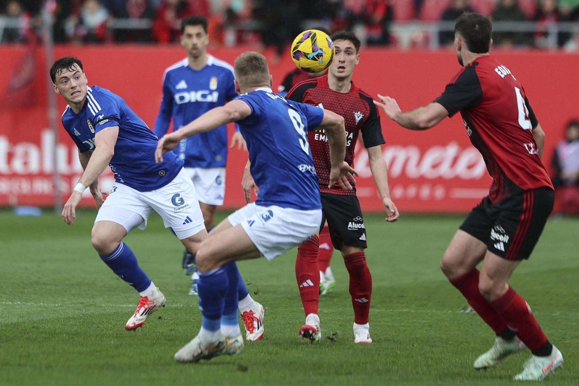 El partido entre el Coruxo FC y el Real Oviedo, en imágenes
