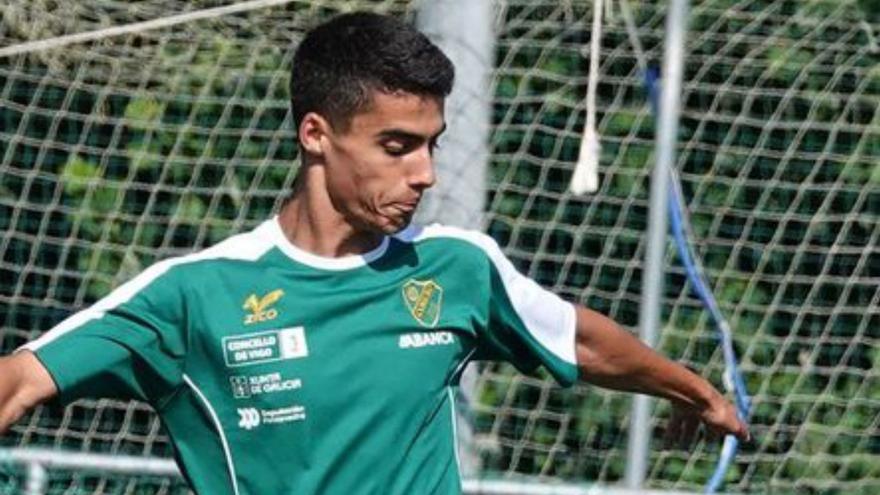 Hugo Rodríguez regresa al Coruxo tras su paso por el Porriño Industrial