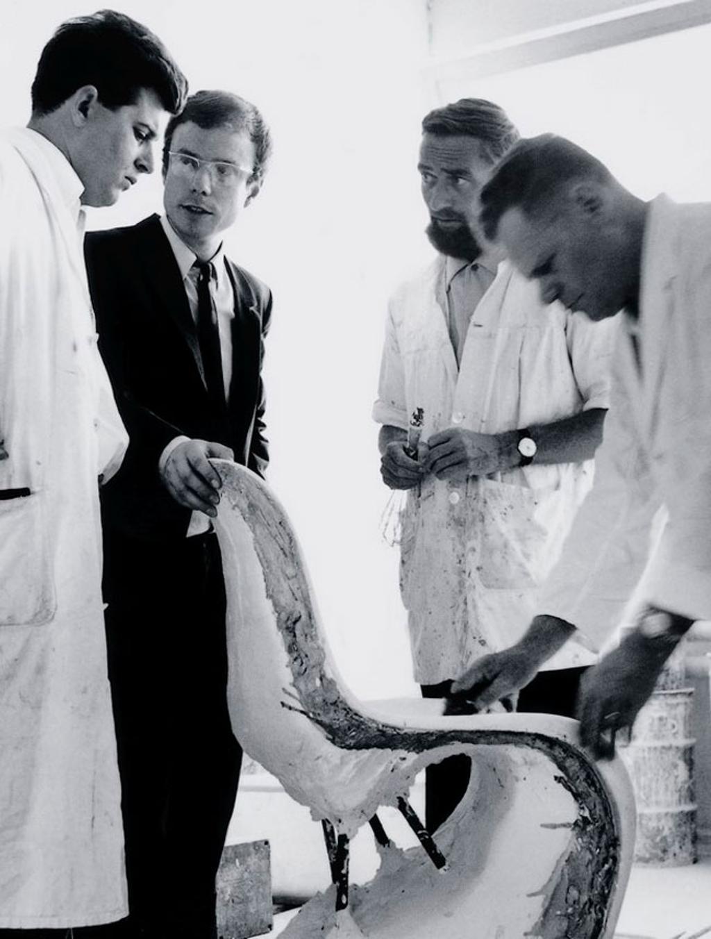 La silla 'Panton' cumple 50 años triunfando en el Diseño - Woman