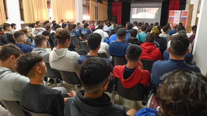 Estudiantes europeos, en el IES Santa Lucía