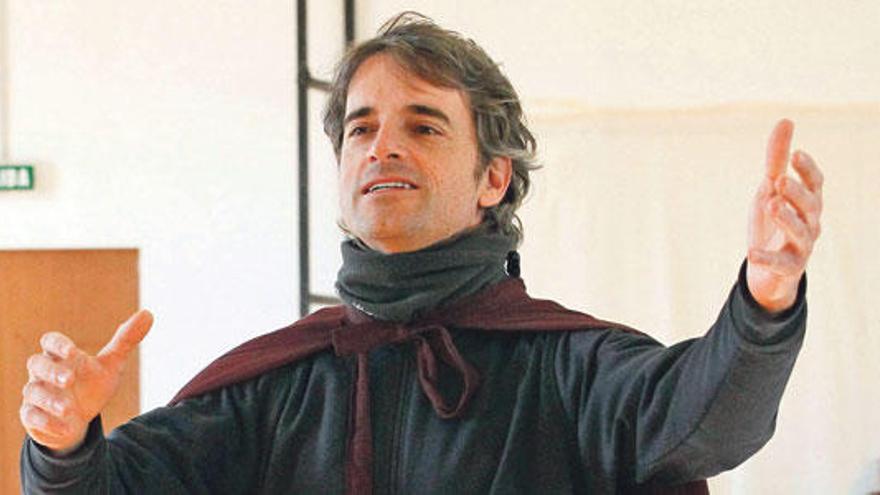 Xisco Segura: "Hay un afán excesivo por el reconocimiento público"
