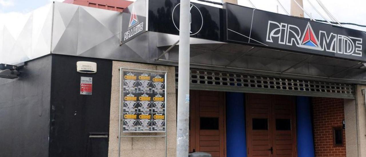 Nuevo intento de subasta de la discoteca Pirámide junto a siete ...