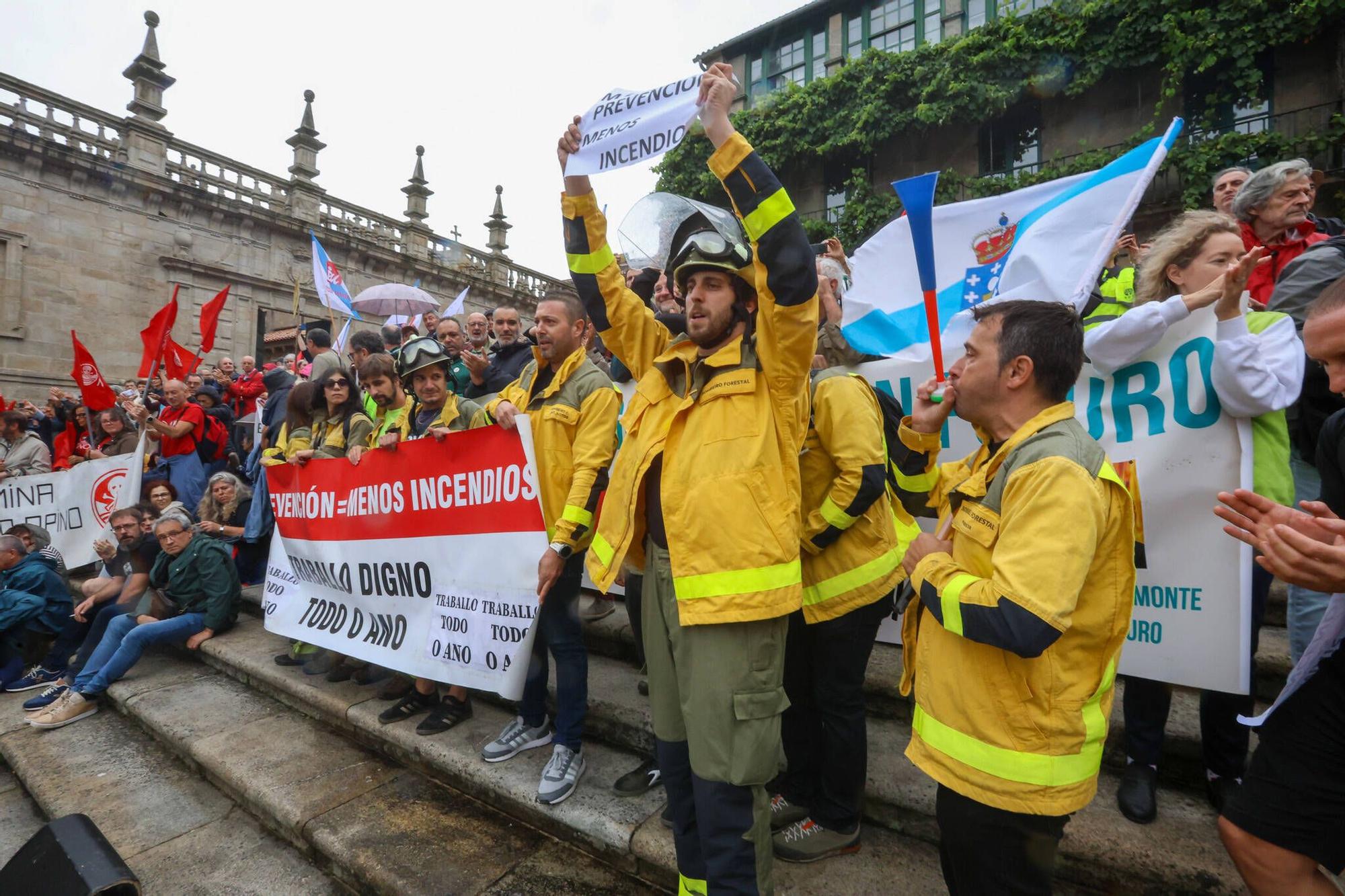 MANIFESTACIÓN INCENDIOS GALICIA | Miles de personas secundan en ...