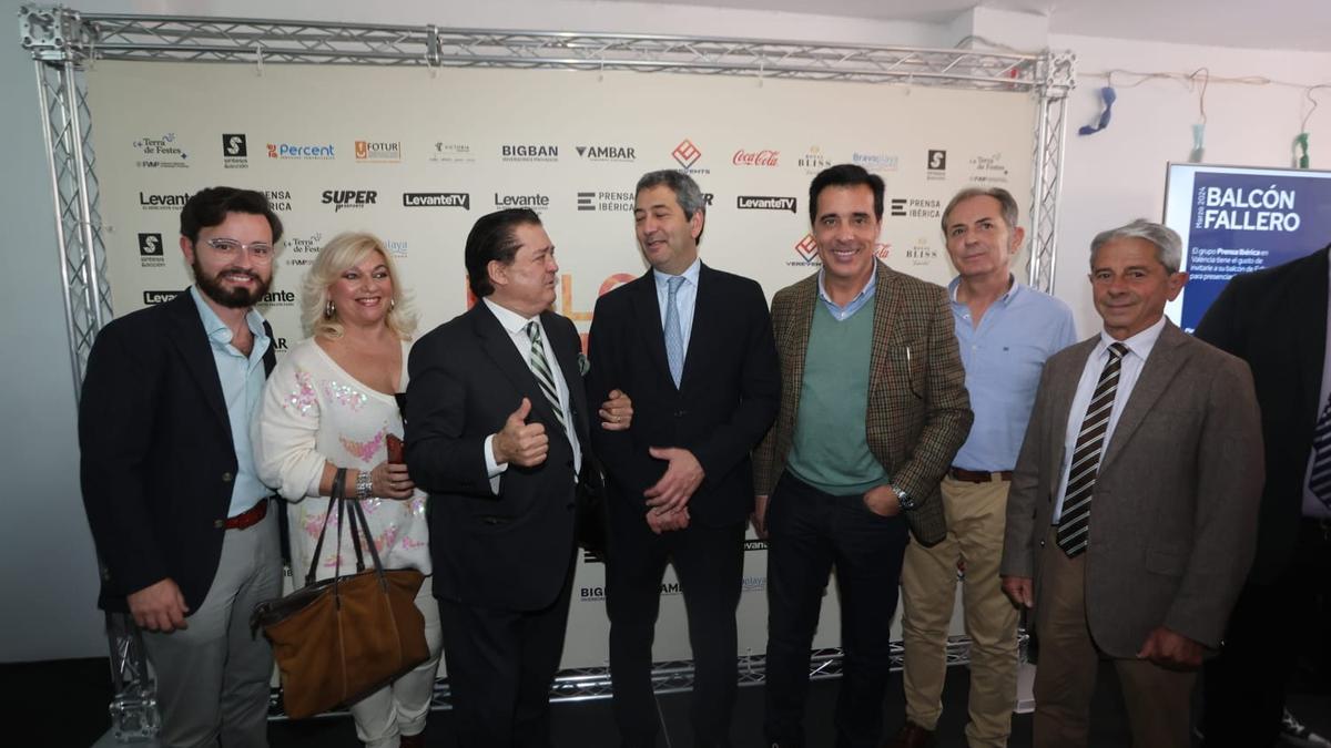 La cultura valenciana vibra con la mascletà en el balcón de Levante-EMV