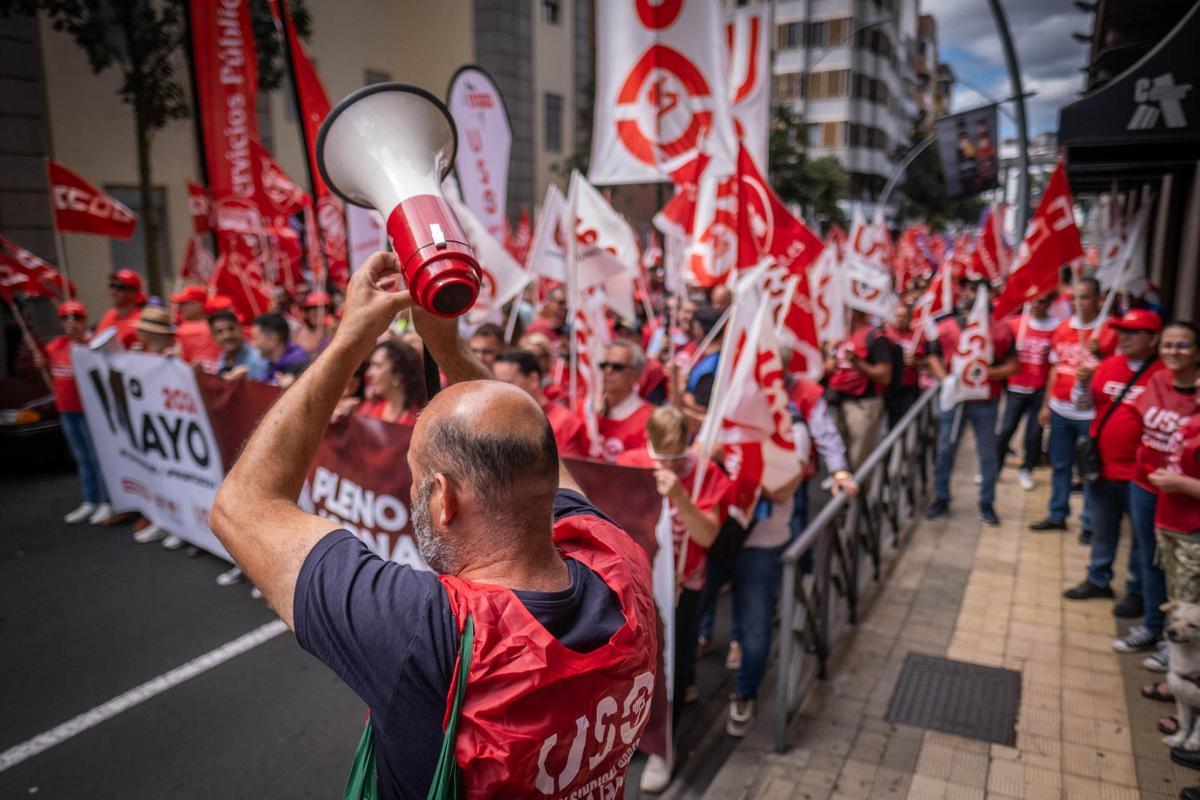 FOTOS: Manifestación del Primero de Mayo en Tenerife