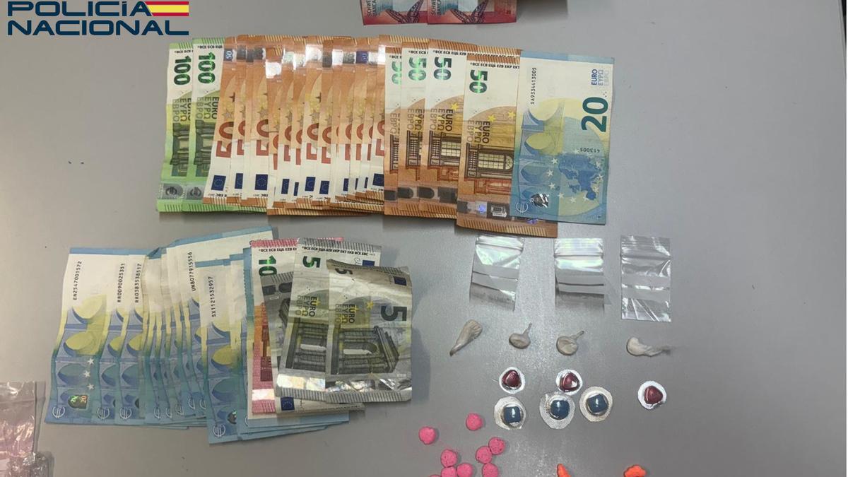 TRÁFICO DROGAS MALLORCA | Un traficante agrede a dos policías al ...