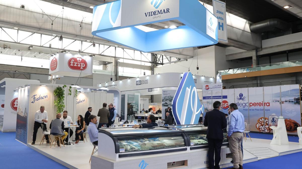 El vendaval de los tipos y caída de consumo se cobra su primera baja ...