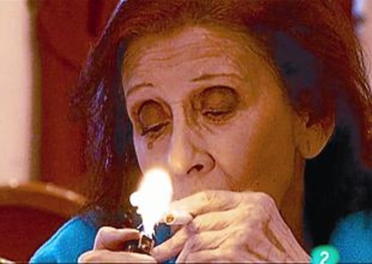 Rebeldía a la lumbre de un pitillo - El Periódico