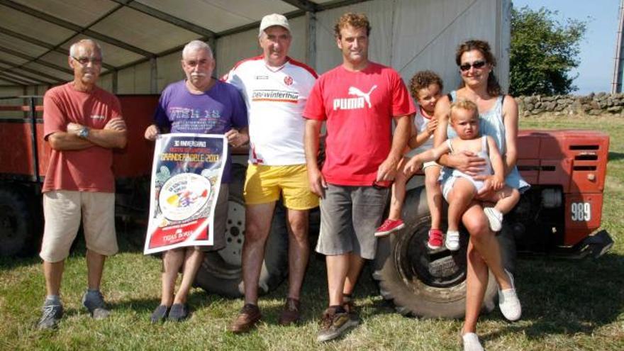 Granderroble acoge unas fiestas musicales y culinarias