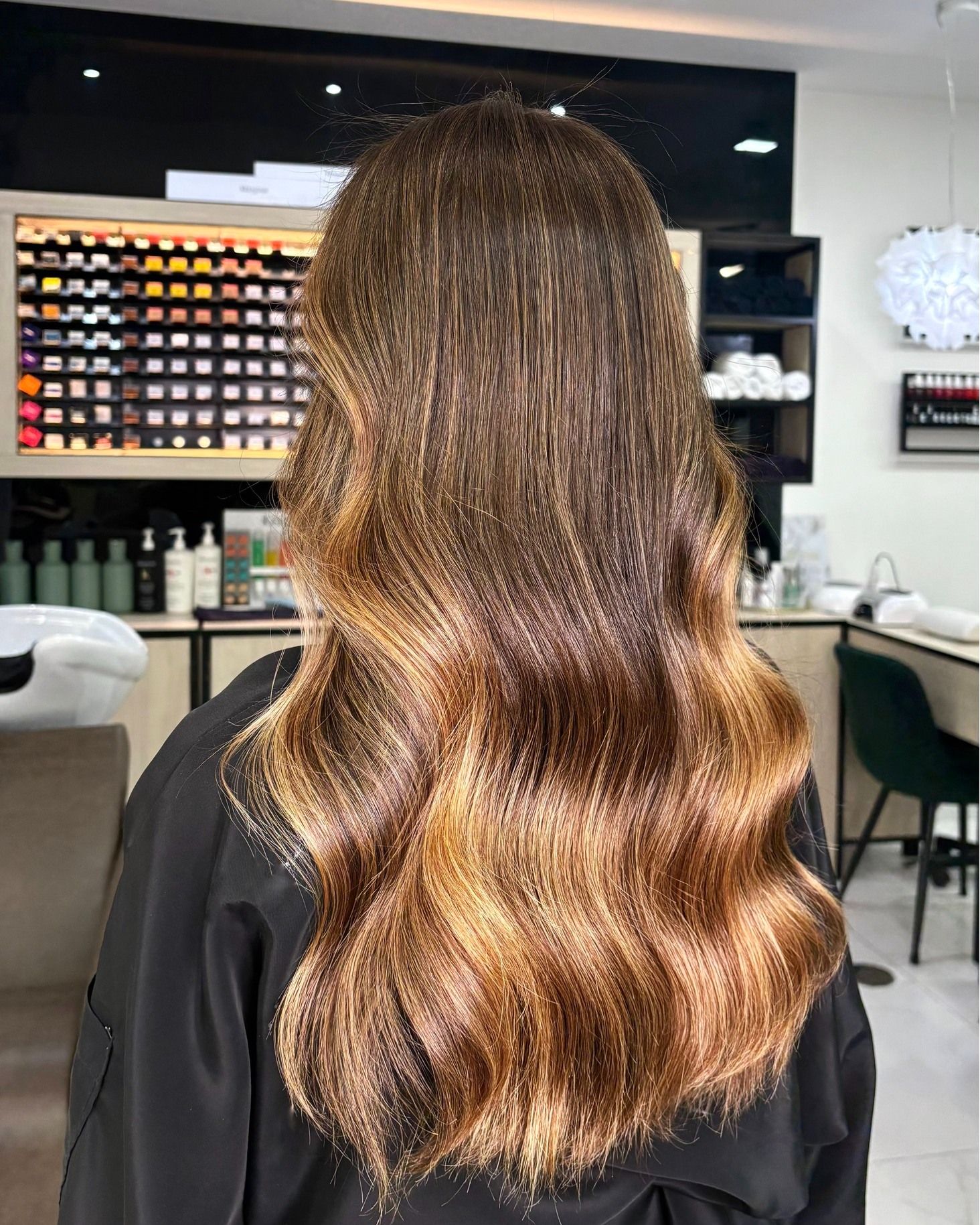 PELO BRILLO |PELUQUERIA DISIMULAR CANAS | Cristina Solymosi, peluquera ...