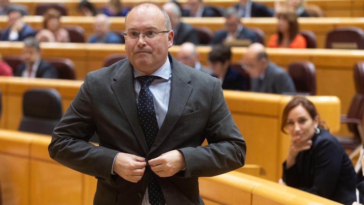 Tellado: "A Montero no le preocupa que yo no tenga pelos en la cabeza ...