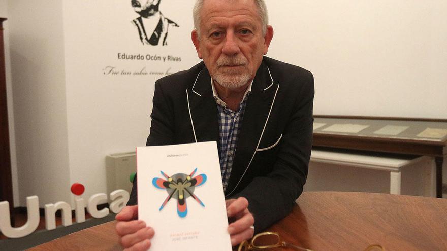 Infante recopila sus versos - La Opinión de Málaga