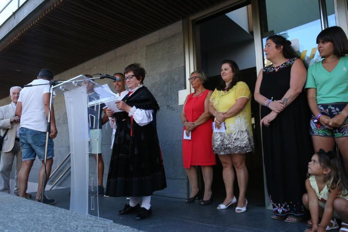 FESTAS DO CRISTO DE CANGAS: Carmiña Pérez abre los festejos con el ...