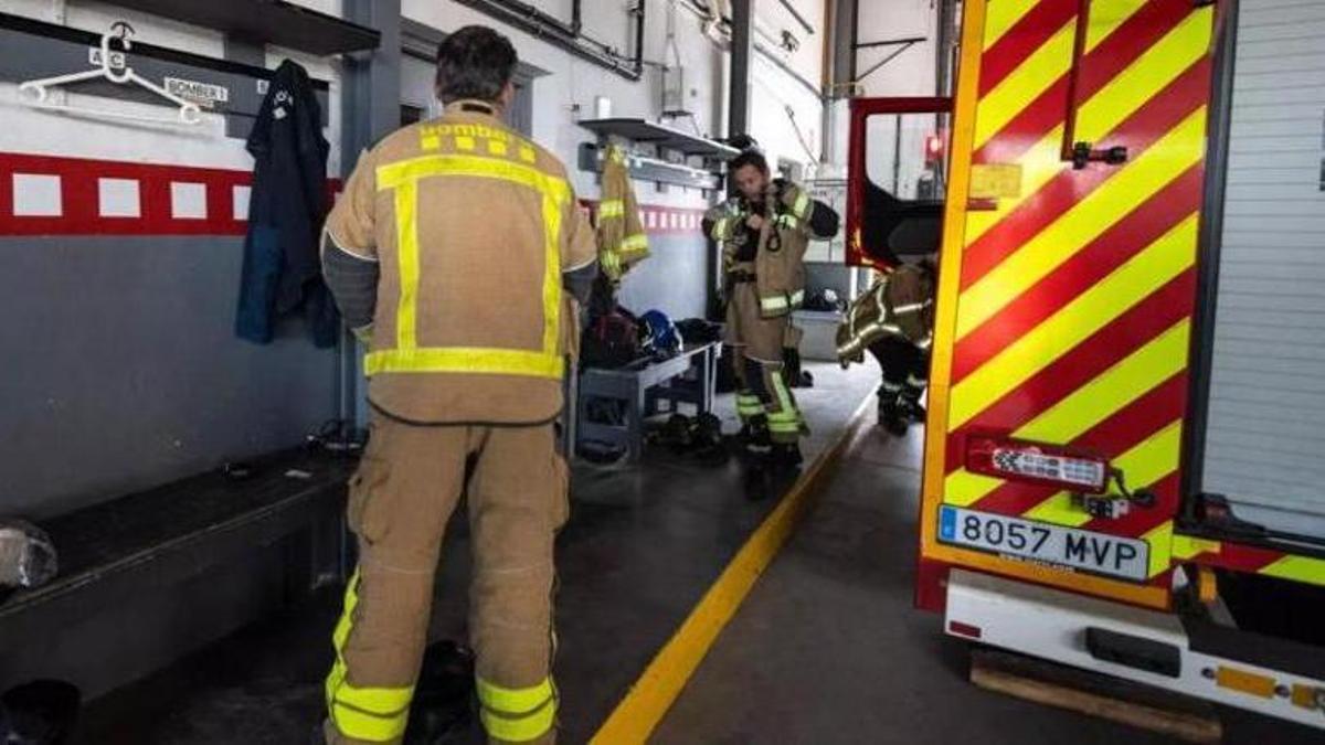 Una fuita d'amoníac obliga a evacuar una empresa de congelats a ...