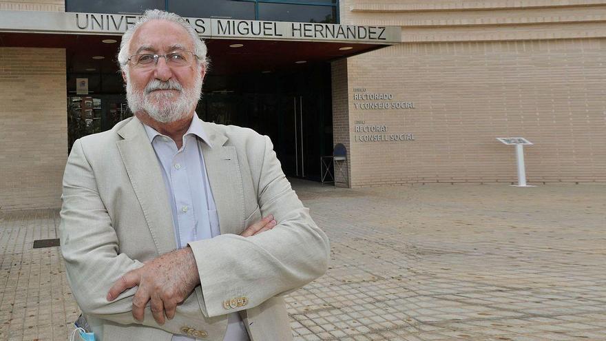 Bernat Soria: "Vamos a convivir con el virus unos años, las vacunas ...