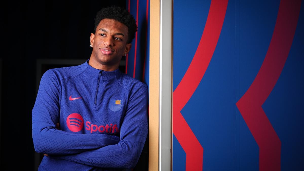 FC Barcelona | Alejandro Balde explica a SPORT las diferencias de ...