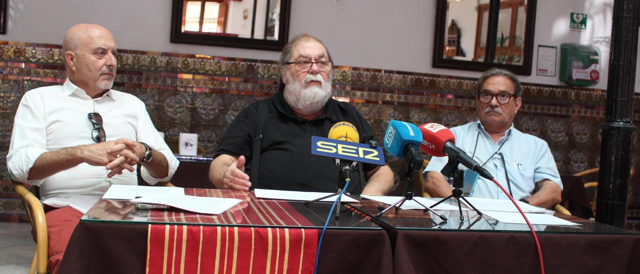 Cecilio Barroso tilda de «inmoral» el acceso de la UCO a la Cueva del ...