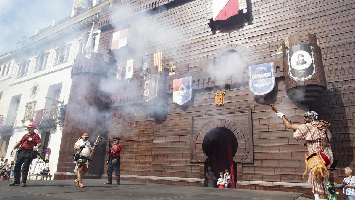 La "Setmana Gran" de los Moros y Cristianos de Ontinyent concluye con ...
