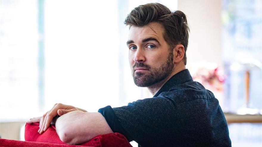 A. J. Finn: intriga a lo HItchcock