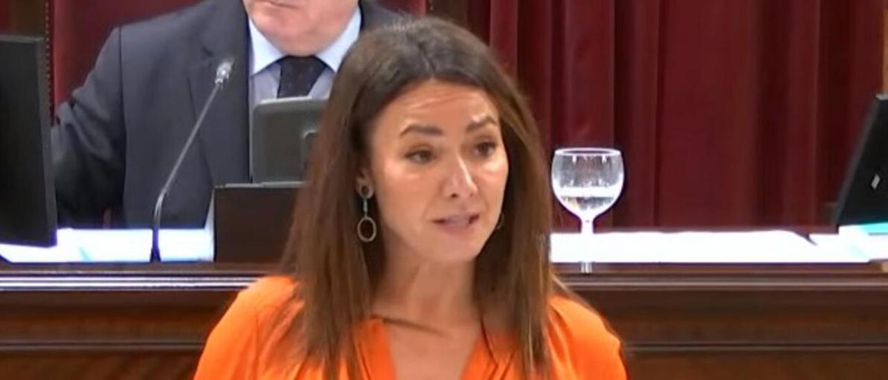 A Marta Vidal que la registren