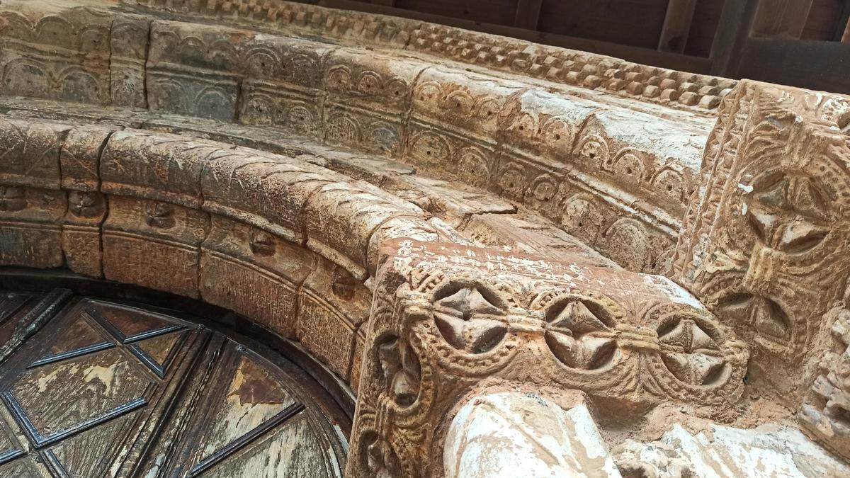 El templo románico de Santiago de Arlós descubre sus secretos: "Tiene ...
