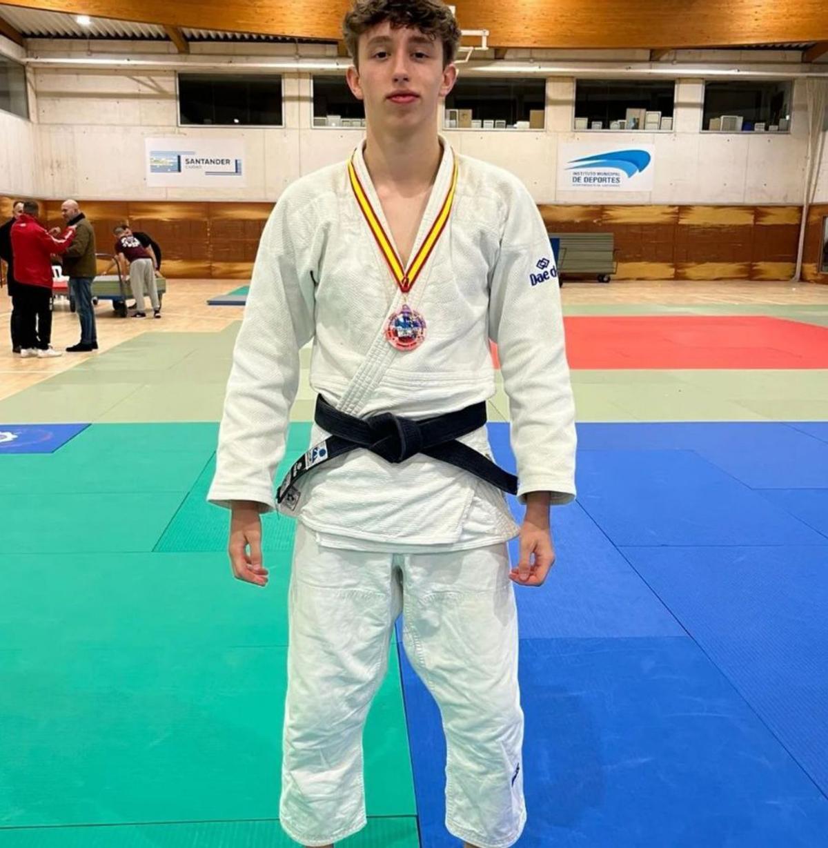 Samuel Tato conquista el bronce en el sector nacional