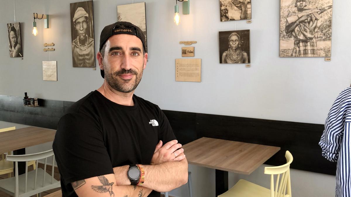 Exposición en Altea | Jose Coello retrata a las tribus del Valle del ...