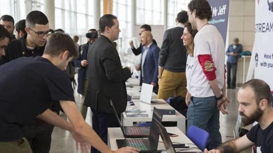 Valencia | Valencia Tech City ya acoge a 12 «startups» y 41 inversores