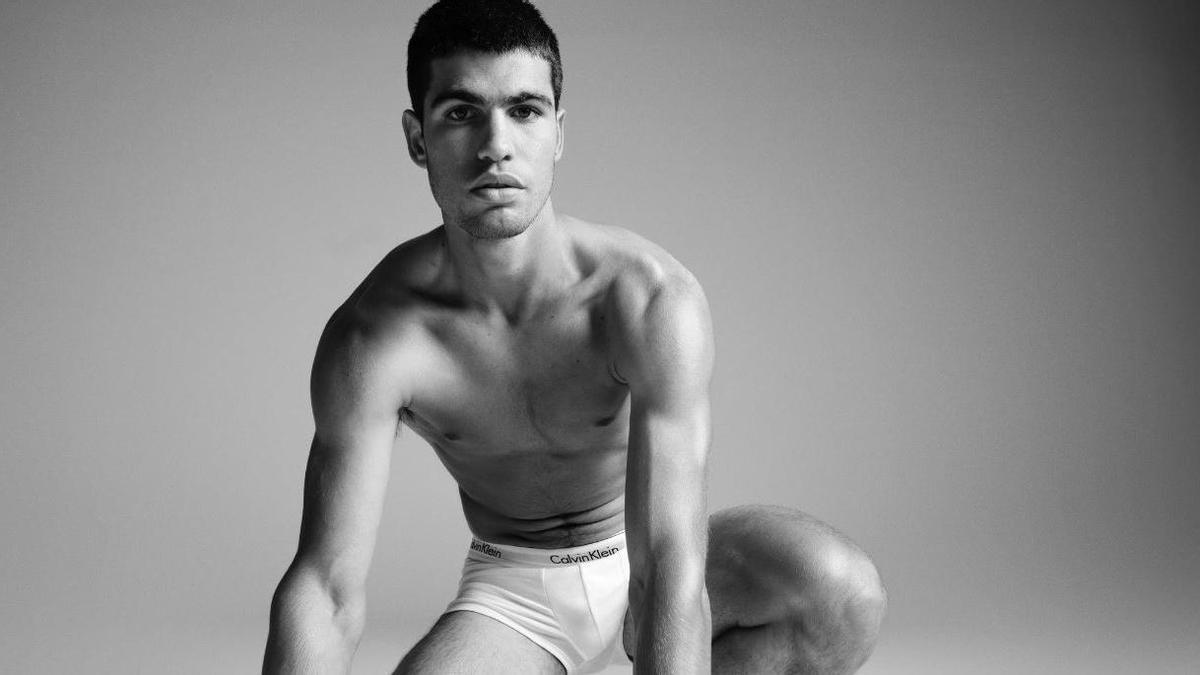 Las fotos más sexys de Carlos Alcaraz