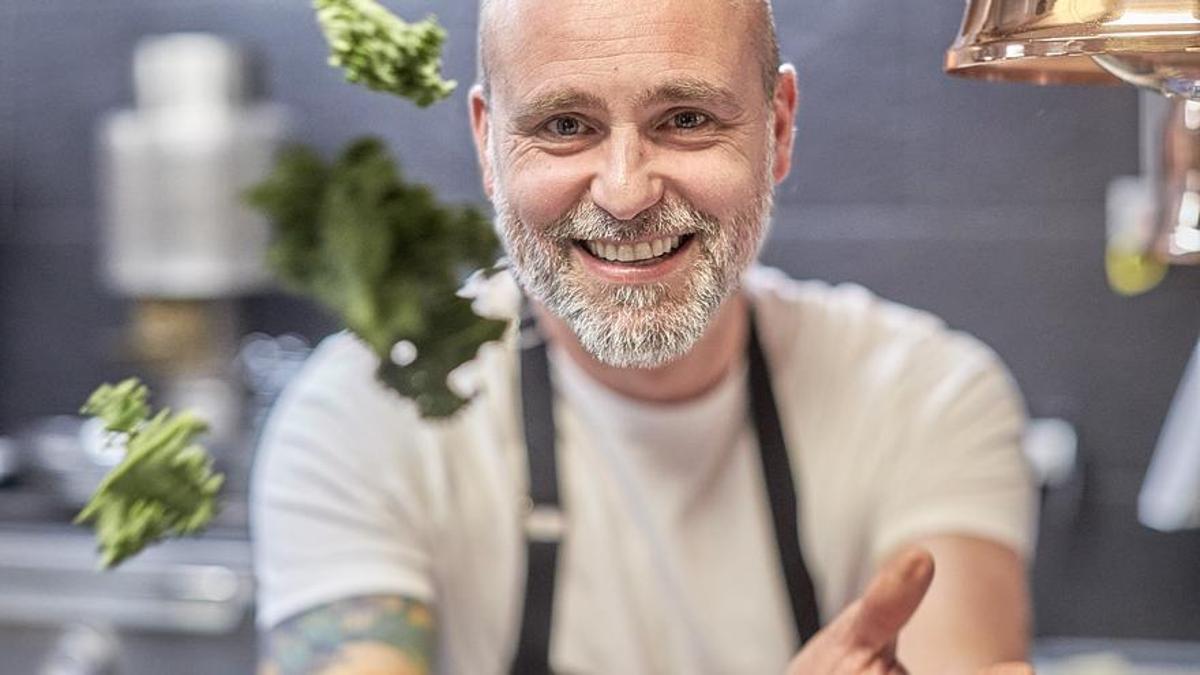 El Invernadero (Madrid), mejor restaurante de verduras del mundo, arde la cocina del restaurante ...