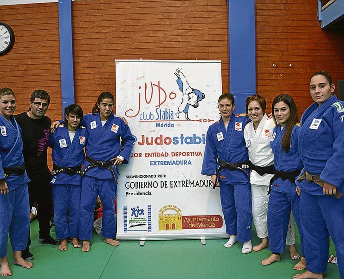 Las judocas del Stabia de Mérida ya aspiran al título