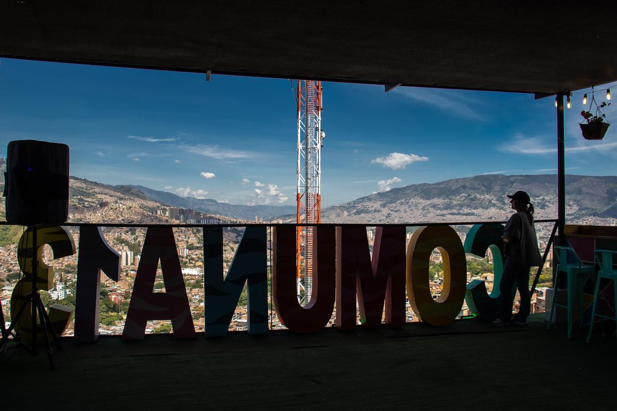 Medellín, de comuna a comunidad: el arte y la sostenibilidad como ...