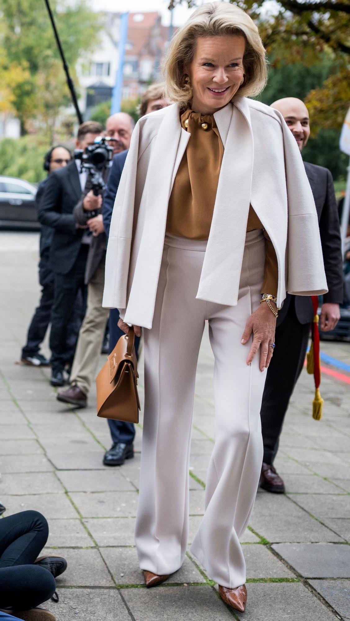 MATILDE DE BÉLGICA | Matilde de Bélgica se inspira en Kate Middleton para su reaparición