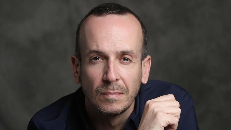 Natxo Núñez, el actor de Mutxamel que gira con "El Fantasma de la Ópera"